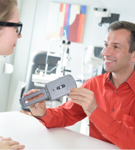 Medical Device Sales Reps Vs. Pharmaceutical Reps In Healthcare